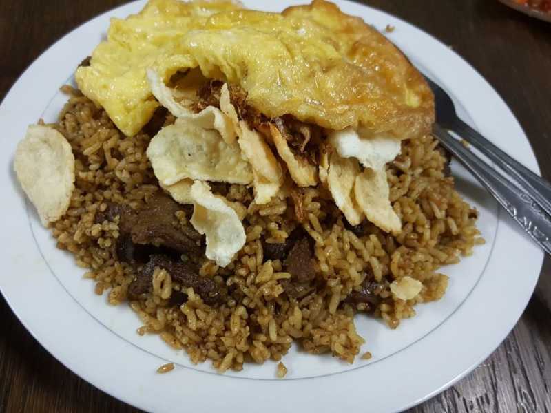 Bikin Nasgor Ala Nasi Goreng Kambing Kebon Sirih Yuk, Ini Resepnya